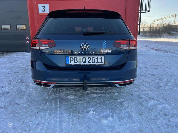Blue Volkswagen Passat 2023 in Telschi, with an engine capacity of 1.97 L and mileage of 53 thousand km for 21300 €, photo 7 on AUTOMOTO.COM.LV