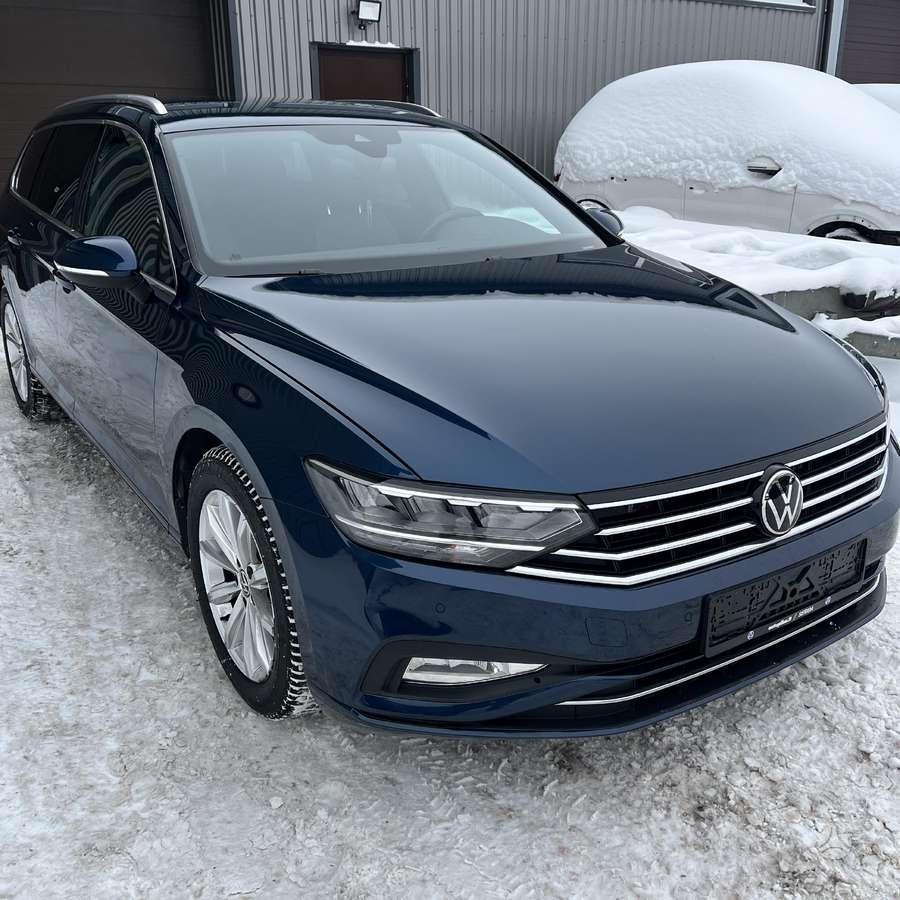 Blue Volkswagen Passat 2023 in Telschi, with an engine capacity of 1.97 L and mileage of 195 thousand km for 15999 €, photo 2 on AUTOMOTO.COM.LV