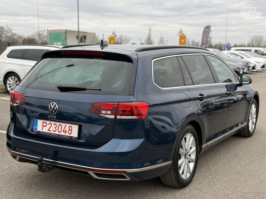 Blue Volkswagen Passat 2023 in Vilnius, with an engine capacity of 1.40 L and mileage of 181 thousand km for 15500 €, photo 5 on AUTOMOTO.COM.LV