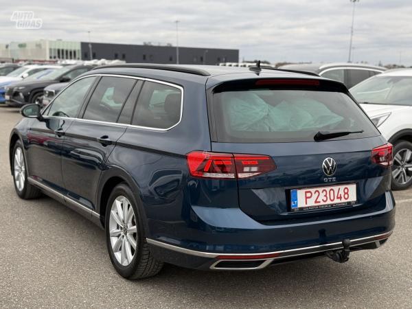 Blue Volkswagen Passat 2023 in Vilnius, with an engine capacity of 1.40 L and mileage of 181 thousand km for 15500 €, photo 6 on AUTOMOTO.COM.LV