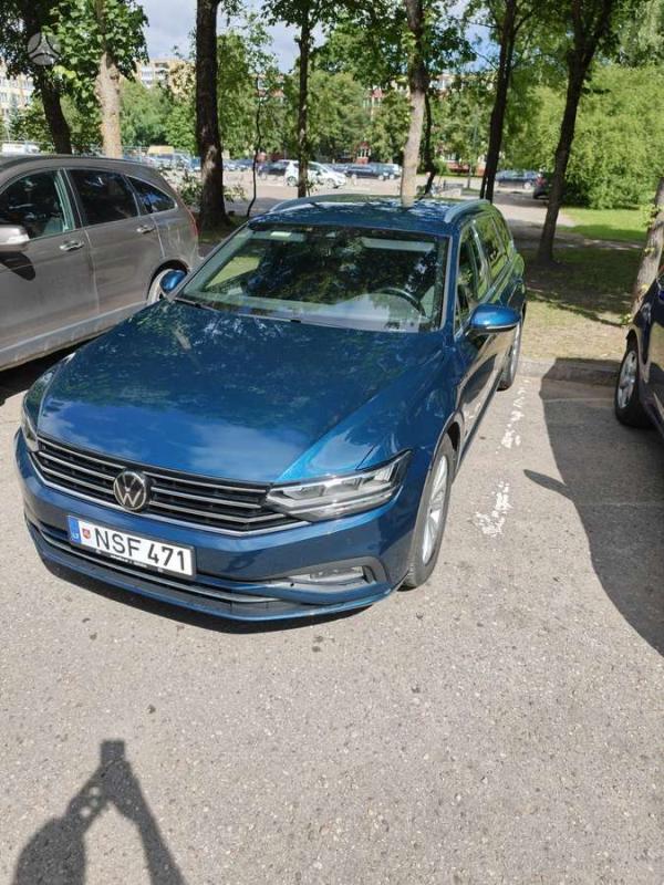 Blue Volkswagen Passat 2023 in Panevezys, with an engine capacity of 1.97 L and mileage of 210 thousand km for 14000 €, photo 3 on AUTOMOTO.COM.LV