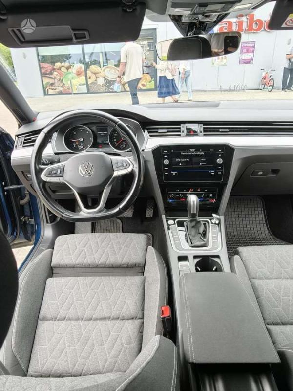 Blue Volkswagen Passat 2023 in Panevezys, with an engine capacity of 1.97 L and mileage of 210 thousand km for 14000 €, photo 6 on AUTOMOTO.COM.LV