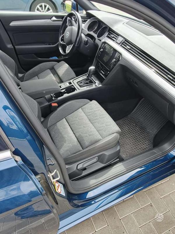 Blue Volkswagen Passat 2023 in Panevezys, with an engine capacity of 1.97 L and mileage of 210 thousand km for 14000 €, photo 7 on AUTOMOTO.COM.LV