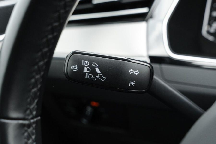 Zils Volkswagen Passat 2023 Rīga, ar dzinēja tilpumu 2.00 L un nobraukumu 117 tūkst. km par 24650 €, foto 14 vietnē AUTOMOTO.COM.LV