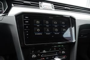 Zils Volkswagen Passat 2023 Rīga, ar dzinēja tilpumu 2.00 L un nobraukumu 117 tūkst. km par 24650 €, foto 23 vietnē AUTOMOTO.COM.LV