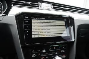 Zils Volkswagen Passat 2023 Rīga, ar dzinēja tilpumu 2.00 L un nobraukumu 117 tūkst. km par 24650 €, foto 27 vietnē AUTOMOTO.COM.LV