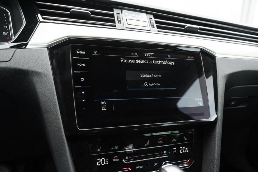 Zils Volkswagen Passat 2023 Rīga, ar dzinēja tilpumu 2.00 L un nobraukumu 117 tūkst. km par 24650 €, foto 29 vietnē AUTOMOTO.COM.LV