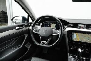 Zils Volkswagen Passat 2023 Rīga, ar dzinēja tilpumu 2.00 L un nobraukumu 117 tūkst. km par 24650 €, foto 32 vietnē AUTOMOTO.COM.LV