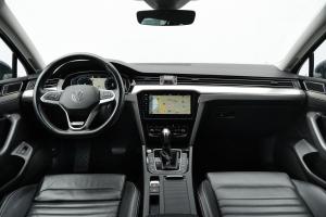 Zils Volkswagen Passat 2023 Rīga, ar dzinēja tilpumu 2.00 L un nobraukumu 117 tūkst. km par 24650 €, foto 33 vietnē AUTOMOTO.COM.LV