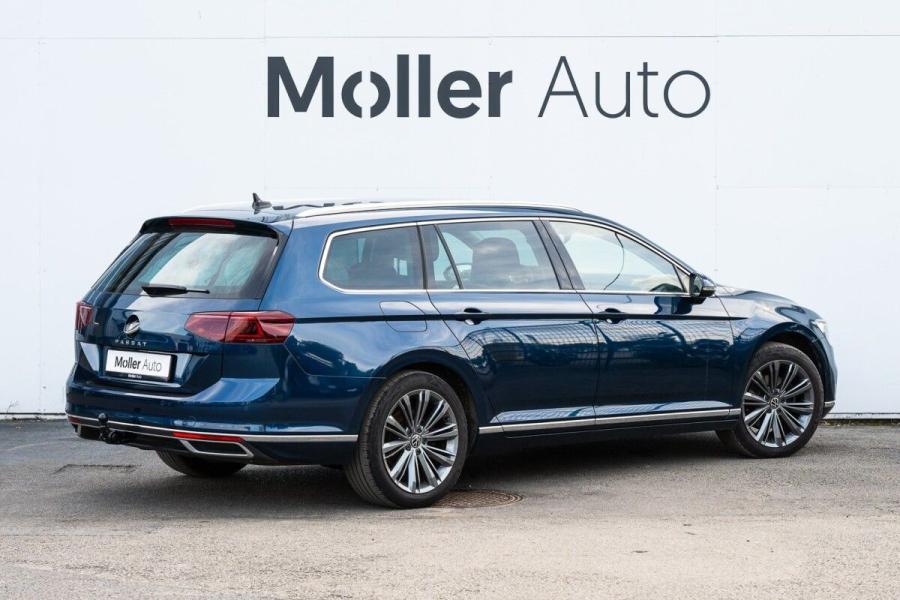 Blue Volkswagen Passat 2023 in Riga, with an engine capacity of 2.00 L and mileage of 135 thousand km for 24500 €, photo 5 on AUTOMOTO.COM.LV