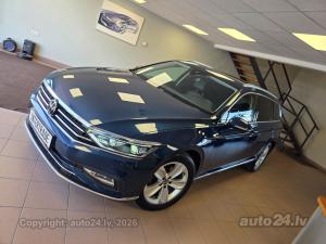 Blue Volkswagen Passat 2023 in Tartu, with an engine capacity of 2.00 L and mileage of 142 thousand km for 20990 €, photo  on AUTOMOTO.COM.LV