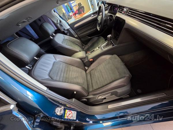 Volkswagen Passat 2023 Tartu vietnē Zils Volkswagen Passat 2023 Tartu, ar dzinēja tilpumu 2.00 L un nobraukumu 142 tūkst. km par 20990 €, foto 9 vietnē AUTOMOTO.COM.LV
