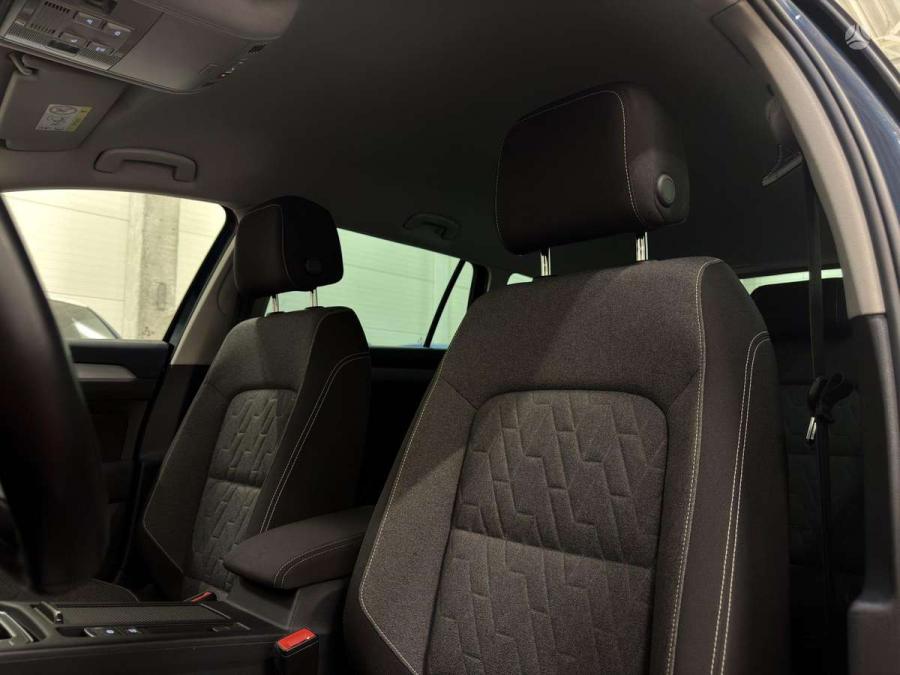 Zils Volkswagen Passat 2023 Viļņa, ar dzinēja tilpumu 1.50 L un nobraukumu 117 tūkst. km par 19690 €, foto 12 vietnē AUTOMOTO.COM.LV