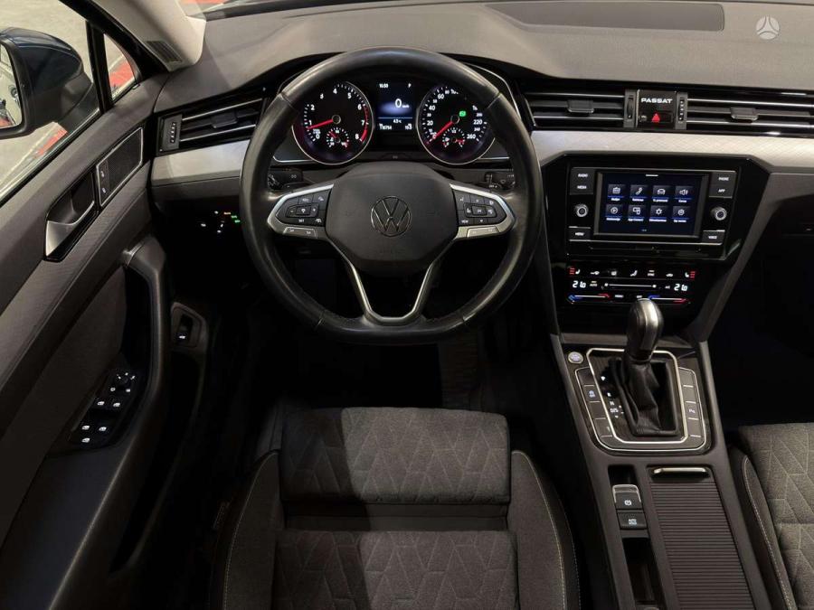 Zils Volkswagen Passat 2023 Viļņa, ar dzinēja tilpumu 1.50 L un nobraukumu 117 tūkst. km par 19690 €, foto 17 vietnē AUTOMOTO.COM.LV
