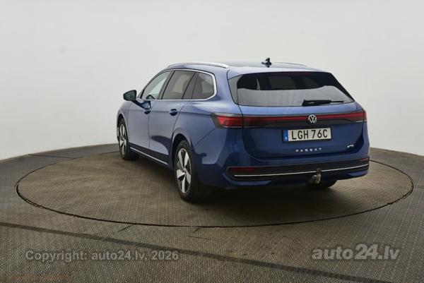 Blue Volkswagen Passat 2025 in Tallinn, with an engine capacity of 1.50 L and mileage of 30 thousand km for 31990 €, photo 3 on AUTOMOTO.COM.LV