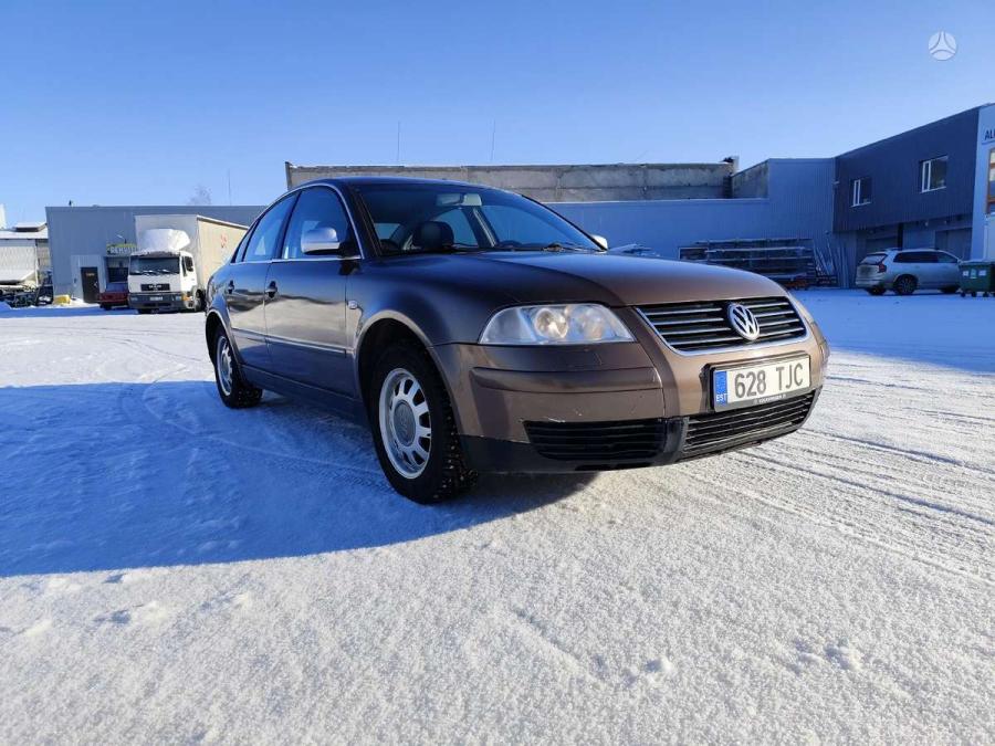 Brūns Volkswagen Passat 2002 Tartu, ar dzinēja tilpumu 2.32 L un nobraukumu 290 tūkst. km par 4100 €, foto 9 vietnē AUTOMOTO.COM.LV