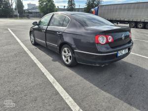 Brūns Volkswagen Passat 2005 Kauņa, ar dzinēja tilpumu 2.00 L un nobraukumu 20 tūkst. km par 850 €, foto 4 vietnē AUTOMOTO.COM.LV