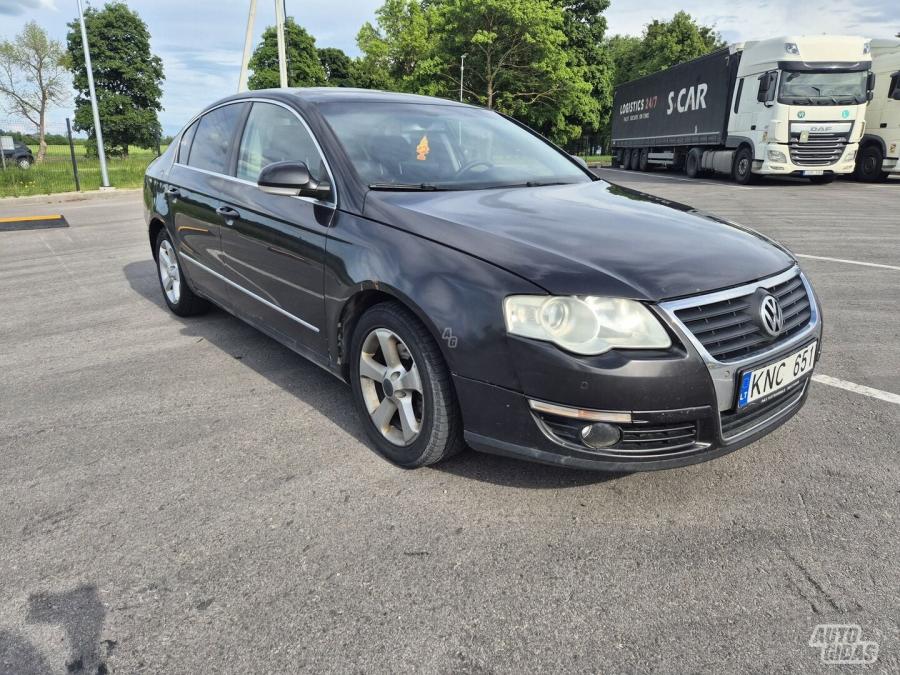 Brūns Volkswagen Passat 2005 Kauņa, ar dzinēja tilpumu 2.00 L un nobraukumu 20 tūkst. km par 850 €, foto 7 vietnē AUTOMOTO.COM.LV