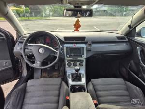 Brūns Volkswagen Passat 2005 Kauņa, ar dzinēja tilpumu 2.00 L un nobraukumu 20 tūkst. km par 850 €, foto 10 vietnē AUTOMOTO.COM.LV