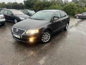 Brūns Volkswagen Passat 2005 Šauļi, ar dzinēja tilpumu 2.00 L un nobraukumu 0 tūkst. km par 1449 €, foto 1 vietnē AUTOMOTO.COM.LV