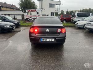 Brown Volkswagen Passat 2005 in Siauliai, with an engine capacity of 2.00 L and mileage of 0 thousand km for 1449 €, photo 6 on AUTOMOTO.COM.LV