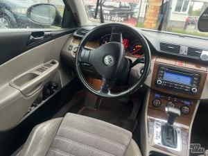 Brown Volkswagen Passat 2005 in Siauliai, with an engine capacity of 2.00 L and mileage of 0 thousand km for 1449 €, photo 12 on AUTOMOTO.COM.LV