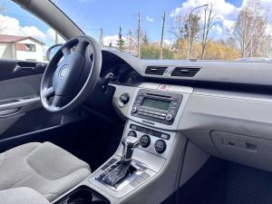 Brūns Volkswagen Passat 2006 Kauņa, ar dzinēja tilpumu 2.00 L un nobraukumu 309 tūkst. km par 2090 €, foto 13 vietnē AUTOMOTO.COM.LV
