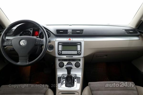 Brown Volkswagen Passat 2007 in Tallinn, with an engine capacity of 2.00 L and mileage of 177 thousand km for 1599 €, photo 5 on AUTOMOTO.COM.LV
