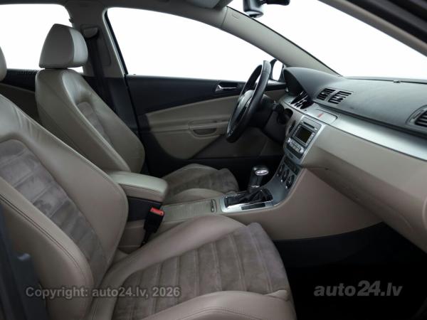 Brown Volkswagen Passat 2007 in Tallinn, with an engine capacity of 2.00 L and mileage of 177 thousand km for 1599 €, photo 6 on AUTOMOTO.COM.LV
