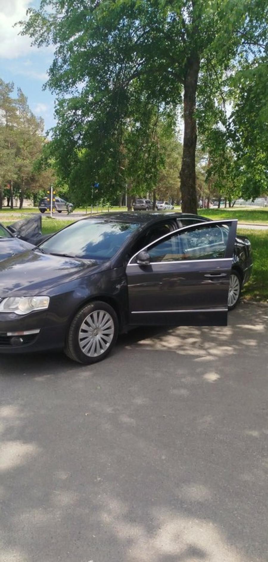 Brūns Volkswagen Passat 2010 Tallina, ar dzinēja tilpumu 1.80 L un nobraukumu 220 tūkst. km par 3500 €, foto 11 vietnē AUTOMOTO.COM.LV