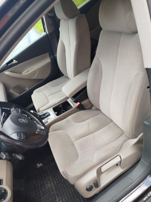 Brūns Volkswagen Passat 2010 Tallina, ar dzinēja tilpumu 1.80 L un nobraukumu 220 tūkst. km par 3500 €, foto 16 vietnē AUTOMOTO.COM.LV