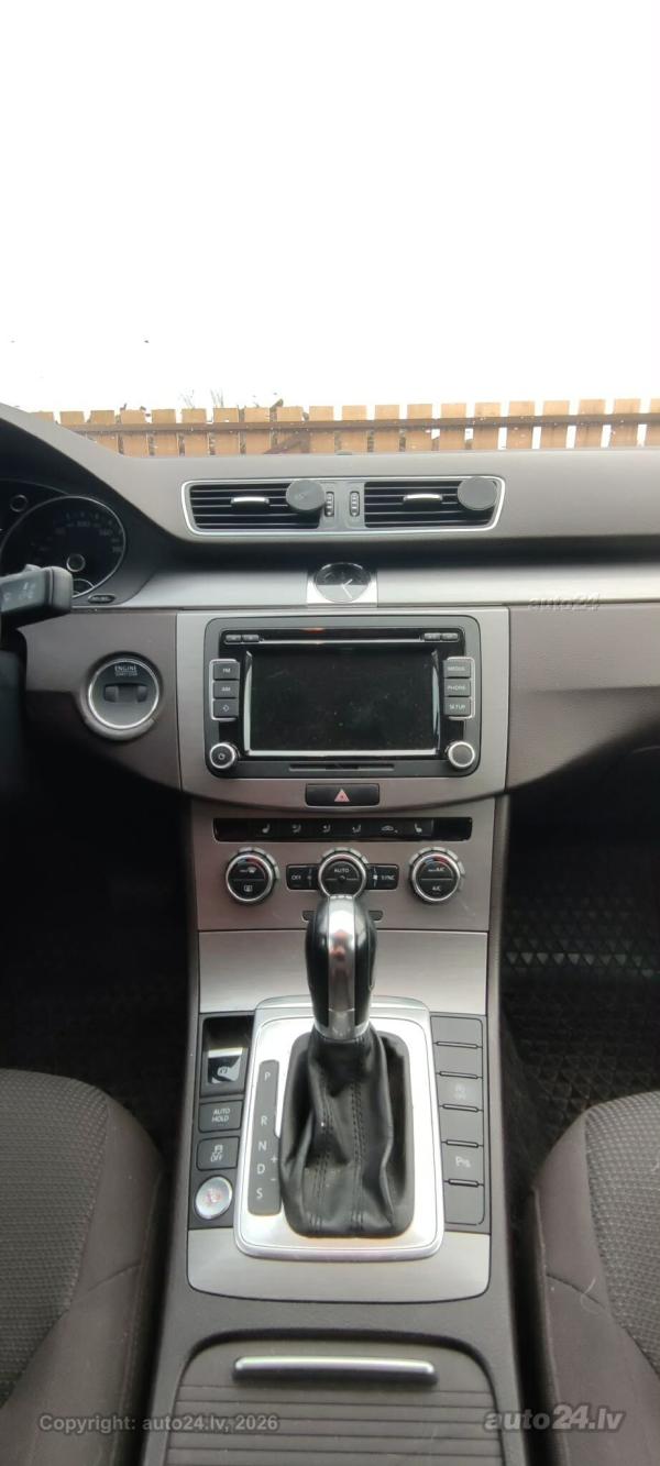 Brūns Volkswagen Passat 2012 Tallina, ar dzinēja tilpumu 2.00 L un nobraukumu 175 tūkst. km par 7500 €, foto 5 vietnē AUTOMOTO.COM.LV