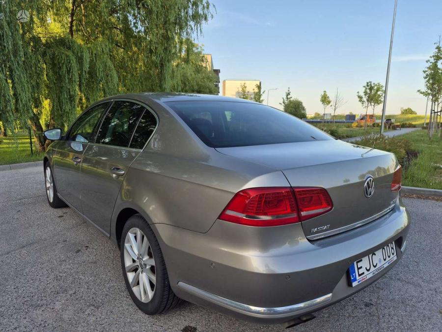 Brūns Volkswagen Passat 2012 Jonava, ar dzinēja tilpumu 1.97 L un nobraukumu 309 tūkst. km par 4850 €, foto 6 vietnē AUTOMOTO.COM.LV