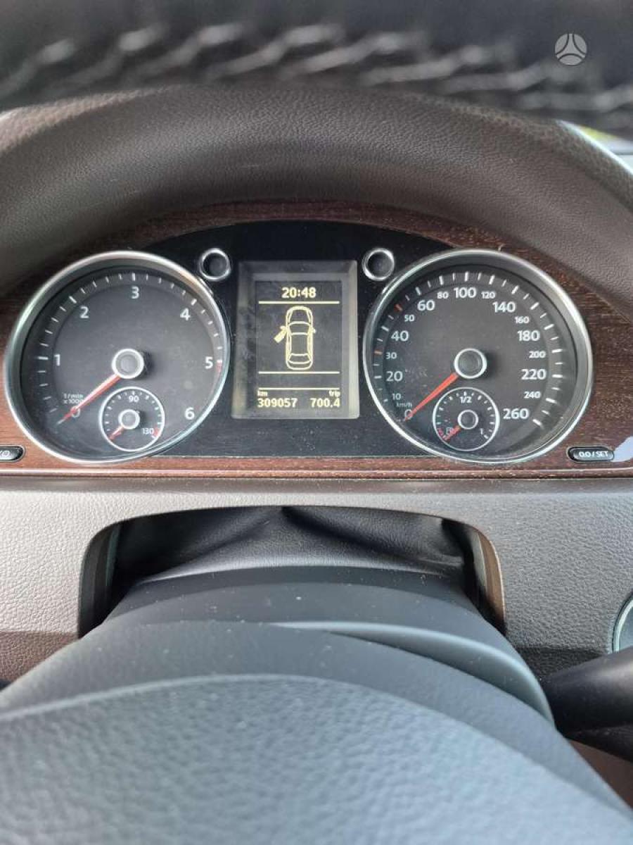Brūns Volkswagen Passat 2012 Jonava, ar dzinēja tilpumu 1.97 L un nobraukumu 309 tūkst. km par 4850 €, foto 17 vietnē AUTOMOTO.COM.LV