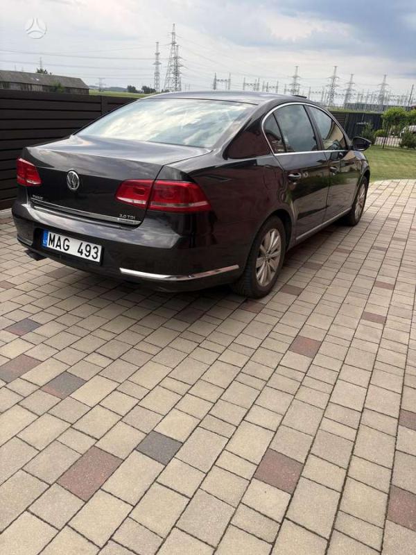 Brūns Volkswagen Passat 2012 Alīta, ar dzinēja tilpumu 1.97 L un nobraukumu 270 tūkst. km par 4199 €, foto 4 vietnē AUTOMOTO.COM.LV