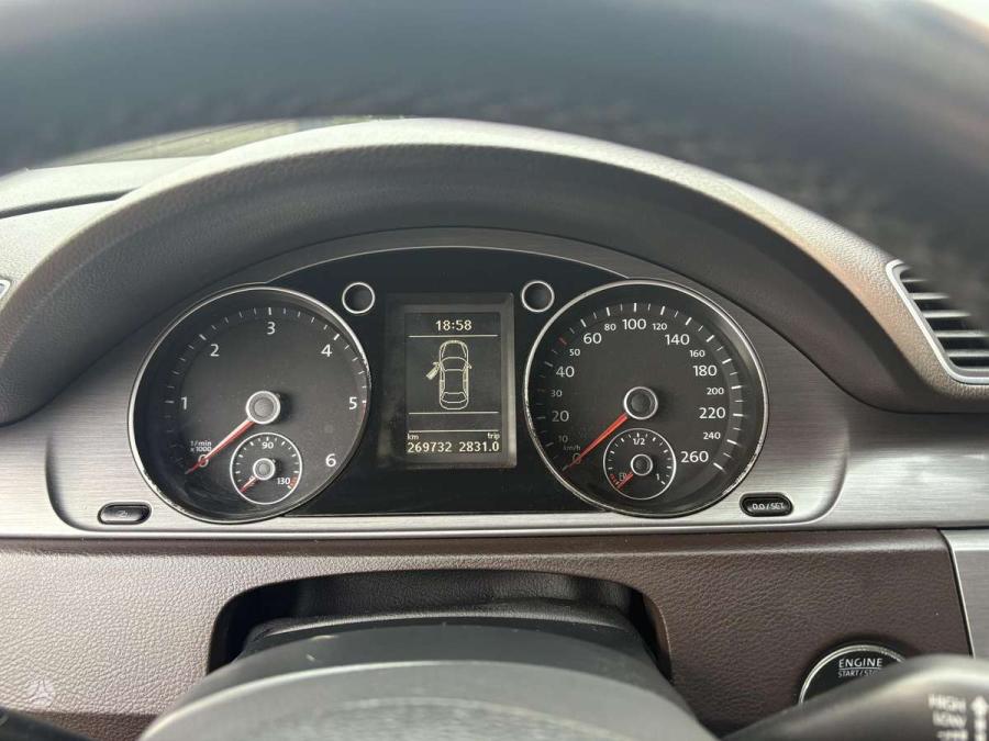 Brown Volkswagen Passat 2012 in Alytus, with an engine capacity of 1.97 L and mileage of 270 thousand km for 4199 €, photo 7 on AUTOMOTO.COM.LV