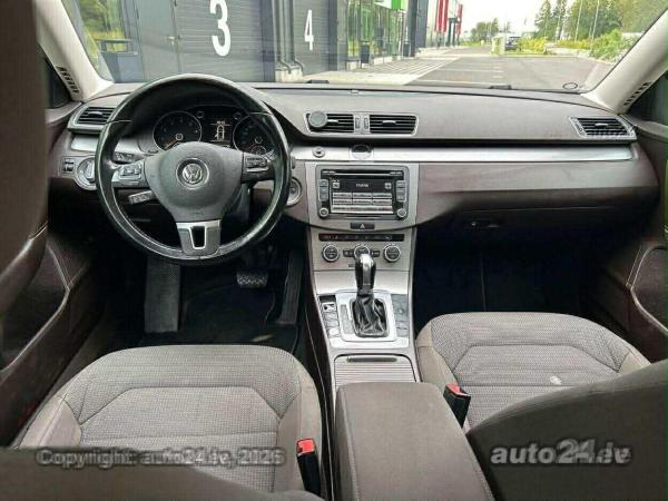 Brown Volkswagen Passat 2013 in Torva, with an engine capacity of 1.40 L and mileage of 261 thousand km for 6100 €, photo 7 on AUTOMOTO.COM.LV