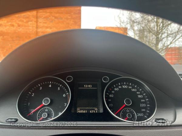 Brown Volkswagen Passat 2013 in Torva, with an engine capacity of 1.40 L and mileage of 261 thousand km for 6100 €, photo 11 on AUTOMOTO.COM.LV