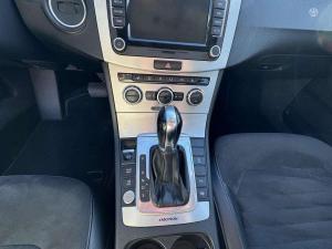 Brūns Volkswagen Passat 2013 Viļņa, ar dzinēja tilpumu 1.97 L un nobraukumu 201 tūkst. km par 7500 €, foto 9 vietnē AUTOMOTO.COM.LV