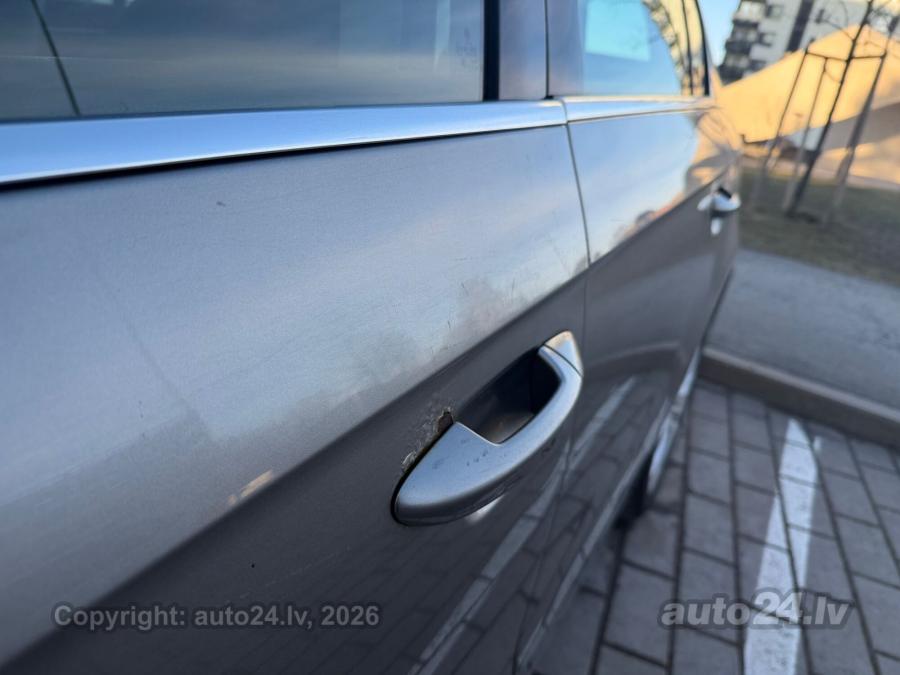 Brūns Volkswagen Passat 2013 Tallina, ar dzinēja tilpumu 1.40 L un nobraukumu 190 tūkst. km par 4900 €, foto 14 vietnē AUTOMOTO.COM.LV