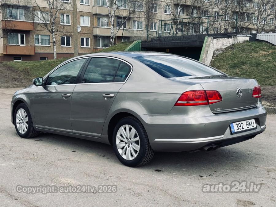 Brūns Volkswagen Passat 2014 Tallina, ar dzinēja tilpumu 1.40 L un nobraukumu 181 tūkst. km par 6590 €, foto 4 vietnē AUTOMOTO.COM.LV