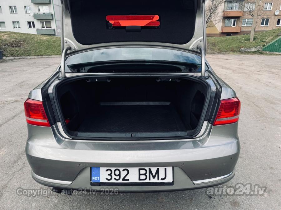 Brūns Volkswagen Passat 2014 Tallina, ar dzinēja tilpumu 1.40 L un nobraukumu 181 tūkst. km par 6590 €, foto 10 vietnē AUTOMOTO.COM.LV