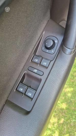 Brūns Volkswagen Passat 2014 Viļņa, ar dzinēja tilpumu 1.39 L un nobraukumu 179 tūkst. km par 4499 €, foto 16 vietnē AUTOMOTO.COM.LV