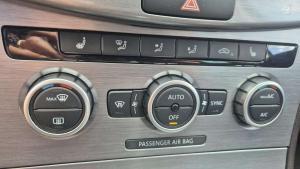 Brūns Volkswagen Passat 2014 Viļņa, ar dzinēja tilpumu 1.39 L un nobraukumu 179 tūkst. km par 4499 €, foto 21 vietnē AUTOMOTO.COM.LV