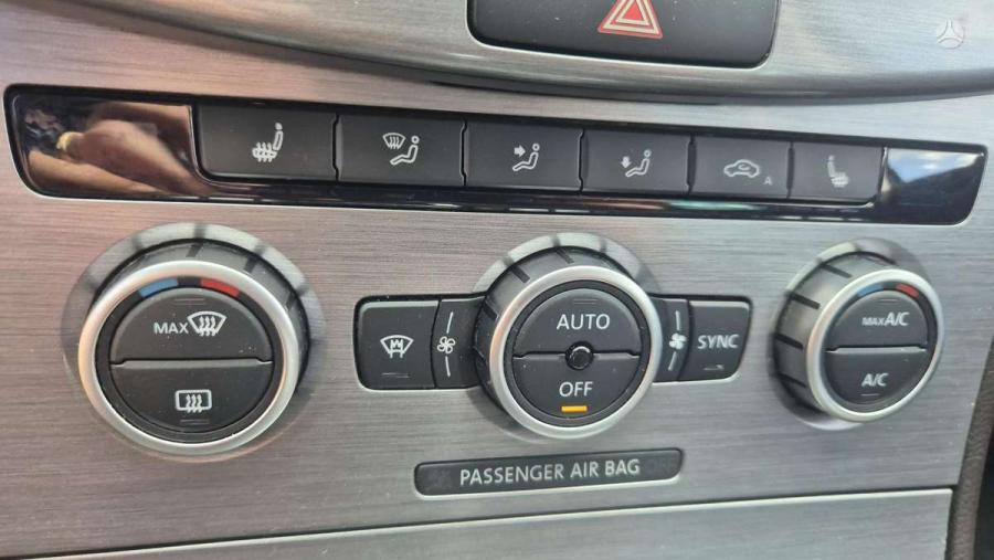 Brūns Volkswagen Passat 2014 Viļņa, ar dzinēja tilpumu 1.39 L un nobraukumu 179 tūkst. km par 4499 €, foto 21 vietnē AUTOMOTO.COM.LV