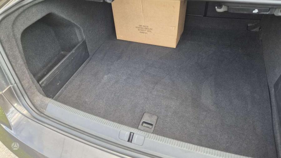 Brūns Volkswagen Passat 2014 Viļņa, ar dzinēja tilpumu 1.39 L un nobraukumu 179 tūkst. km par 4499 €, foto 25 vietnē AUTOMOTO.COM.LV