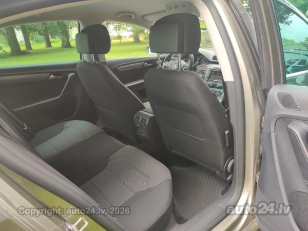 Brūns Volkswagen Passat 2014 Tartu, ar dzinēja tilpumu 1.40 L un nobraukumu 150 tūkst. km par 7950 €, foto 7 vietnē AUTOMOTO.COM.LV