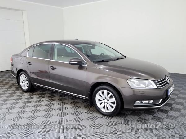 Brūns Volkswagen Passat 2014 Tallina, ar dzinēja tilpumu 1.40 L un nobraukumu 187 tūkst. km par 4499 €, foto 1 vietnē AUTOMOTO.COM.LV