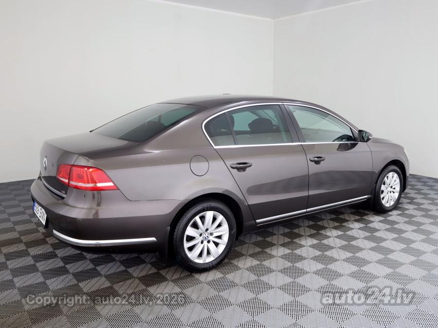 Brūns Volkswagen Passat 2014 Tallina, ar dzinēja tilpumu 1.40 L un nobraukumu 187 tūkst. km par 4499 €, foto 4 vietnē AUTOMOTO.COM.LV