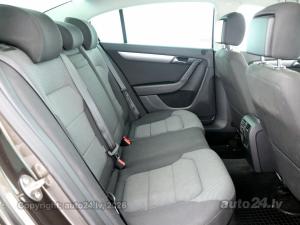 Brūns Volkswagen Passat 2014 Tallina, ar dzinēja tilpumu 1.40 L un nobraukumu 187 tūkst. km par 4499 €, foto 8 vietnē AUTOMOTO.COM.LV